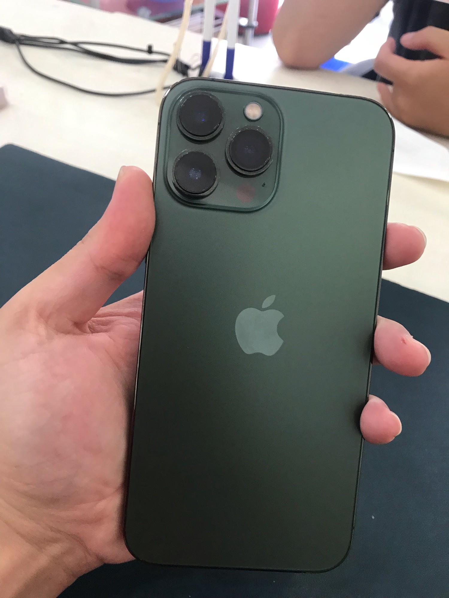 Apple -Iphone 13 promax-128gb-xanh lá | Shopthanhly.vn